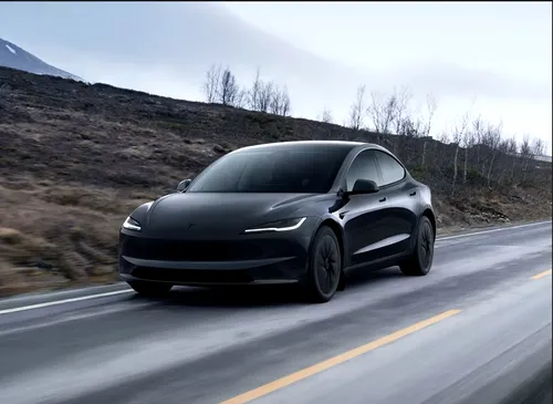 Tesla lansează o nouă mașină mai ieftină în Europa, pe fondul scăderii ...