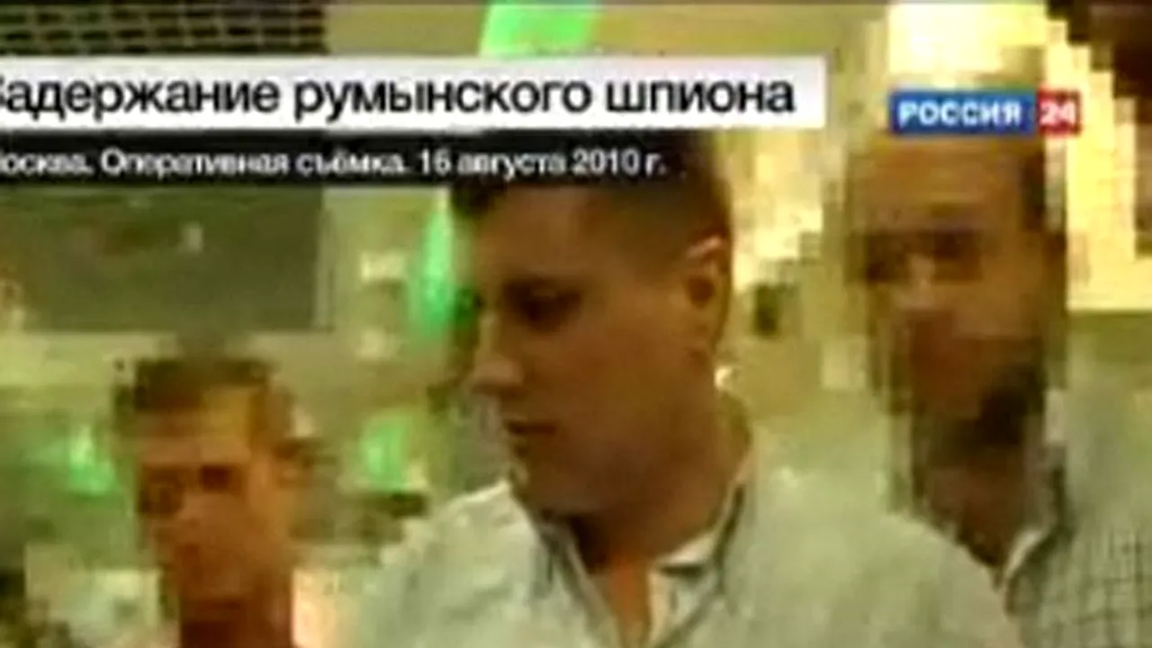 Imagini cu momentul reţinerii diplomatului Gabriel Grecu - VIDEO