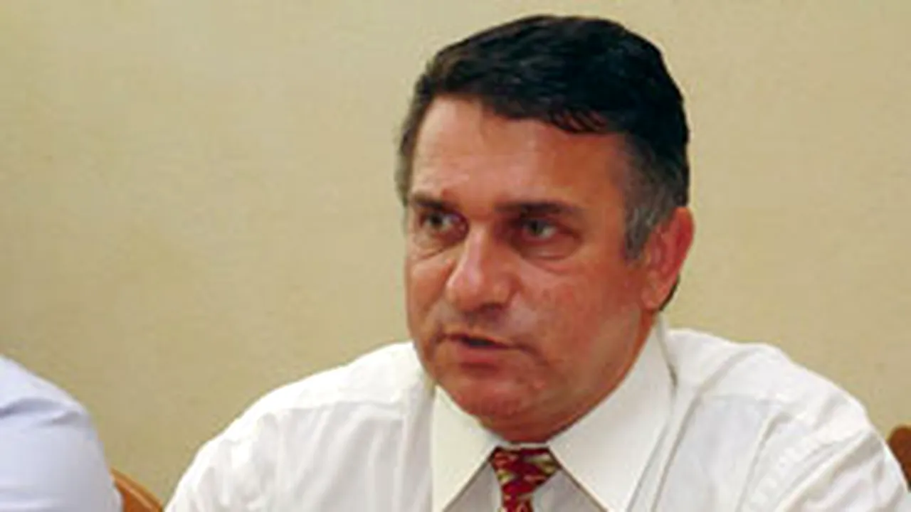 Funar: Ambasadorul SUA trebuia expulzat şi declarat persona non grata