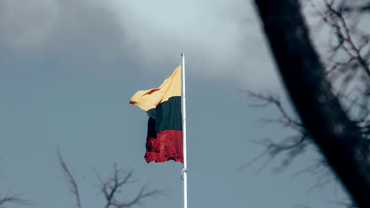 Parlamentul Lituaniei aprobă retragerea din tratatul privind minele ...