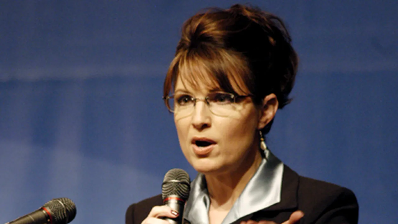 John McCain a ales-o pe Sarah Palin pentru funcţia de vicepreşedinte